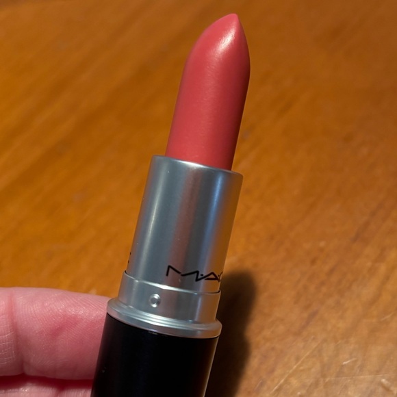 MAC Cosmetics | Makeup | Mac Retro Matte Lipstick Runway Hit | Poshmark